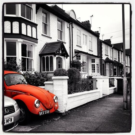 30 Great Examples of Using Red in iPhone Photography