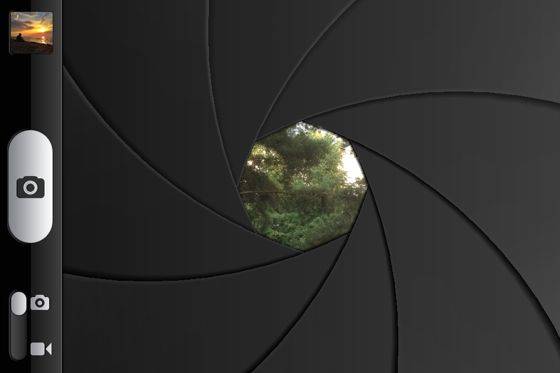 5 Weird Ways To Release The iPhone Camera Shutter