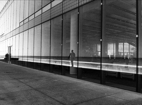 30 Great Examples of Using Lines in iPhone Photography