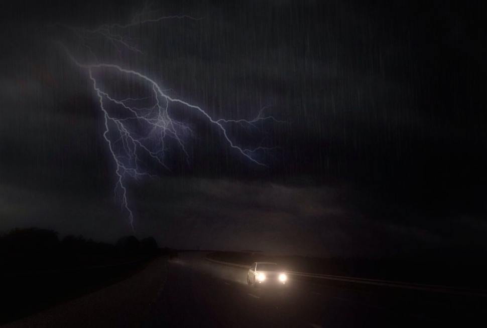 30 iPhone Photos Showing Extraordinary Light