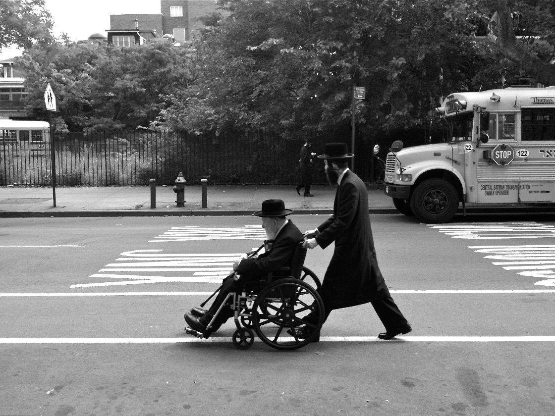 How Greg Schmigel Takes Great iPhone Street Photos