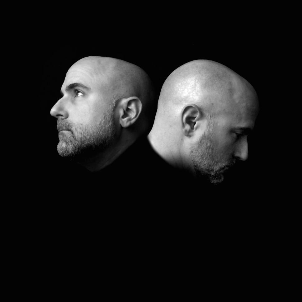 How Rob DePaolo Takes Incredible B&W iPhone Photos