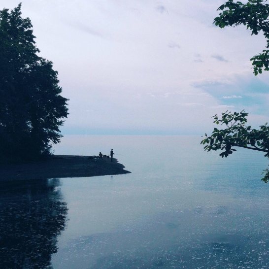 30 Incredible iPhone Photos That Use Empty Space