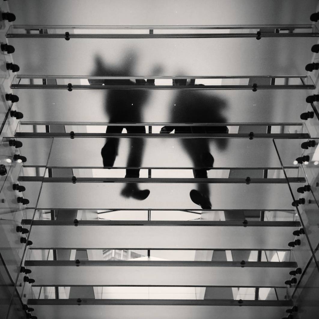 10 Tips For Taking Incredible Low Angle iPhone Photos