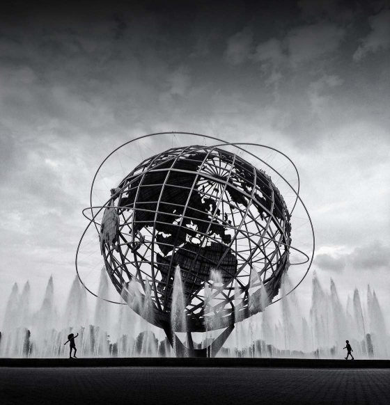 How Jason Peterson Takes Incredible BW iPhone Street Photos
