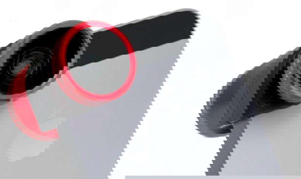 7 Essential iPhone Photography Accessories