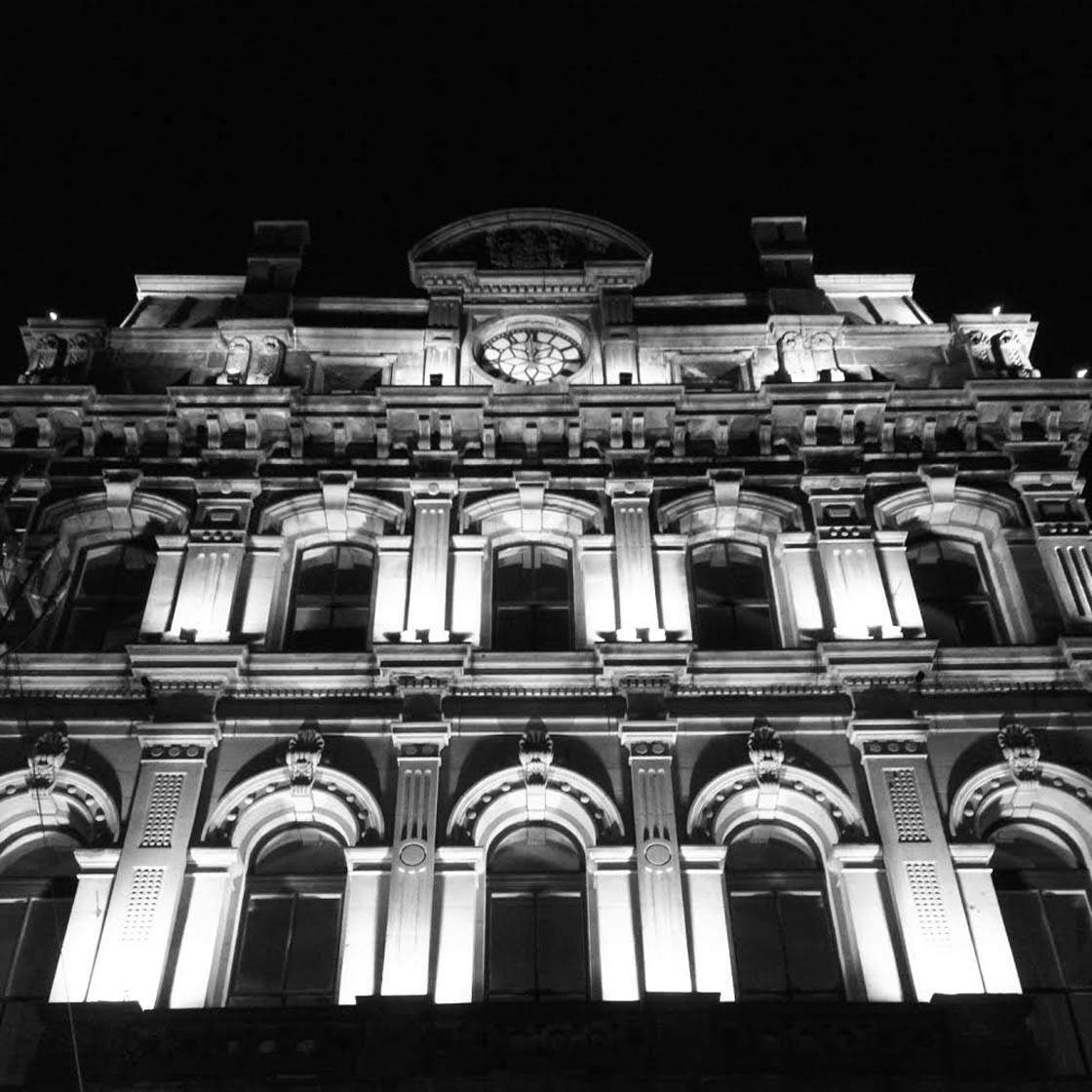 7 Ways To Have Fun With iPhone Night Photography