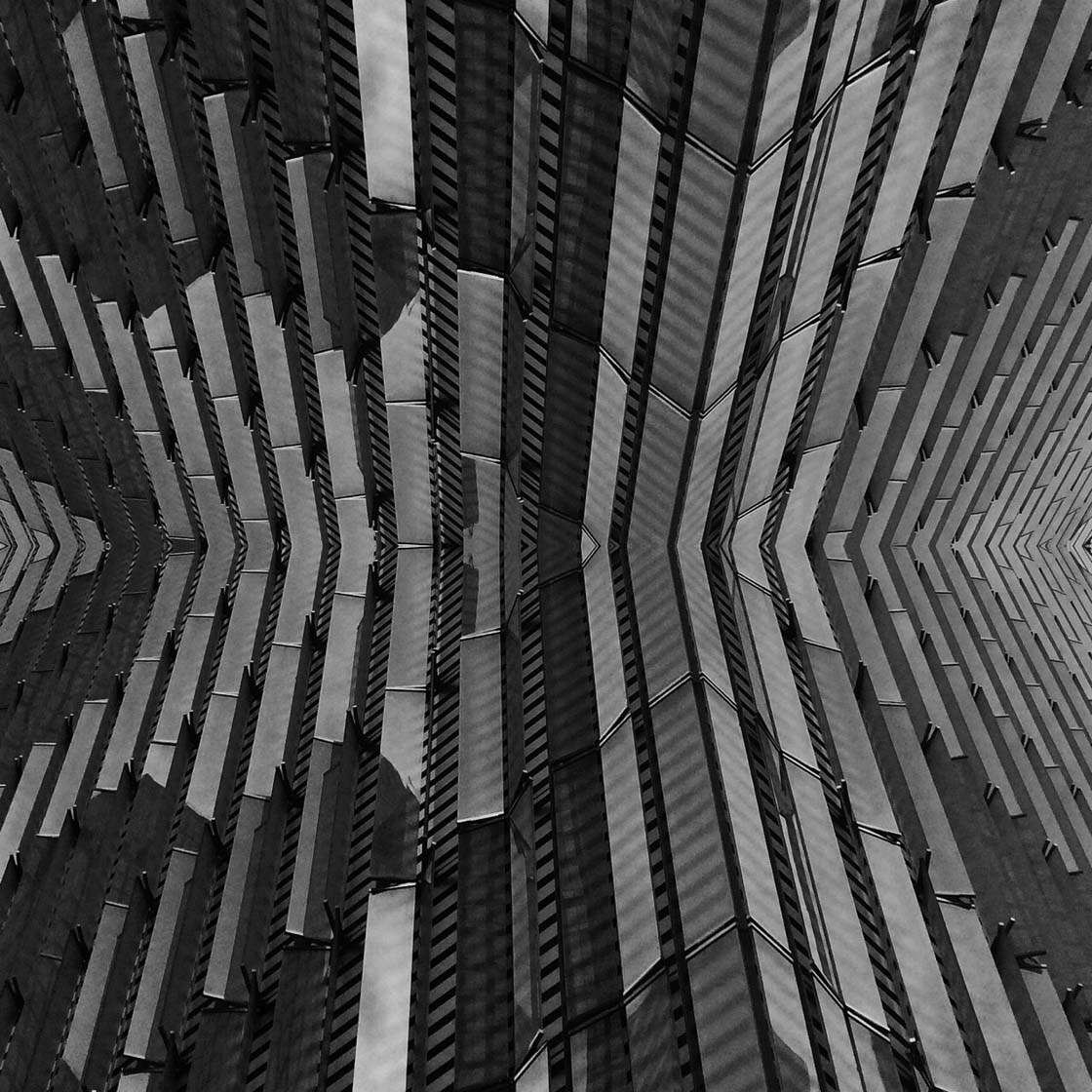 7 Tips For Creating Symmetry In Your iPhone Photos