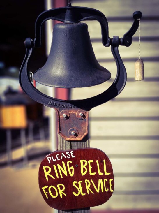 How Photo Walks Can Improve Your iPhone Photography