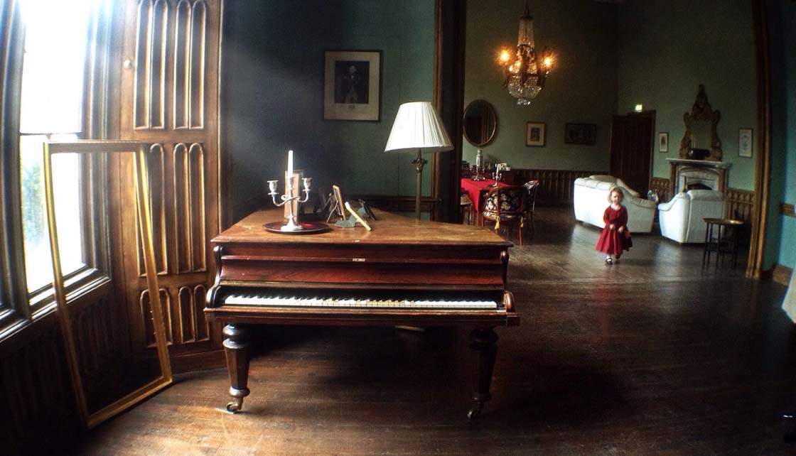 10 Tips For Taking Interesting iPhone Photos Of Buildings