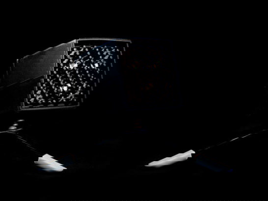 Light Up Your iPhone Night Shots With The Lume Cube