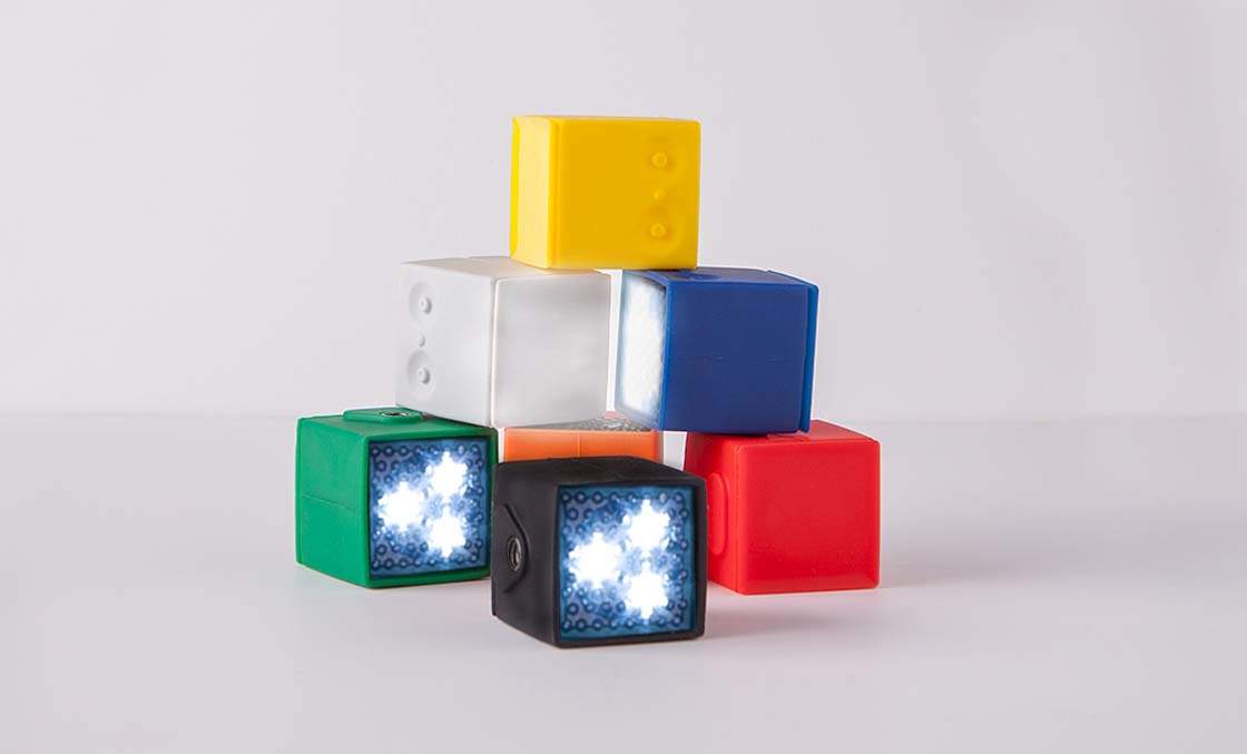 Light Up Your iPhone Night Shots With The Lume Cube