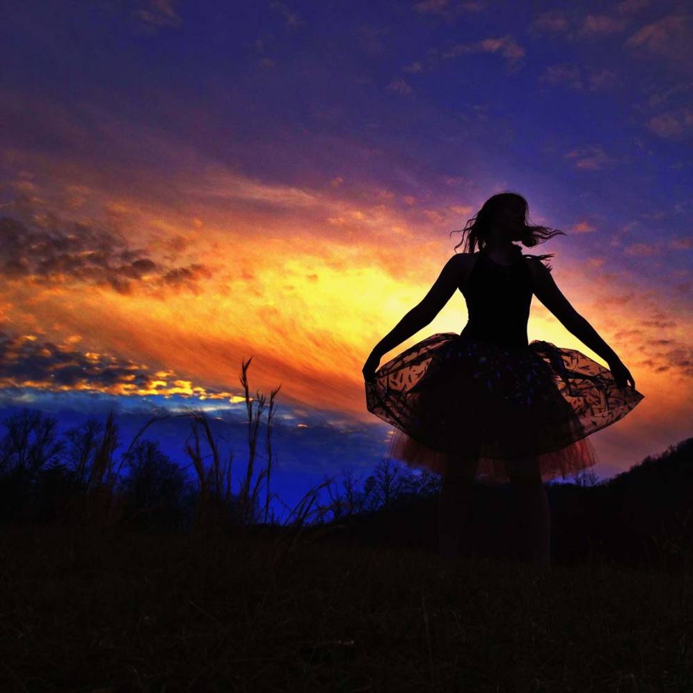 How To Take Stunning Silhouette Photos With Your iPhone