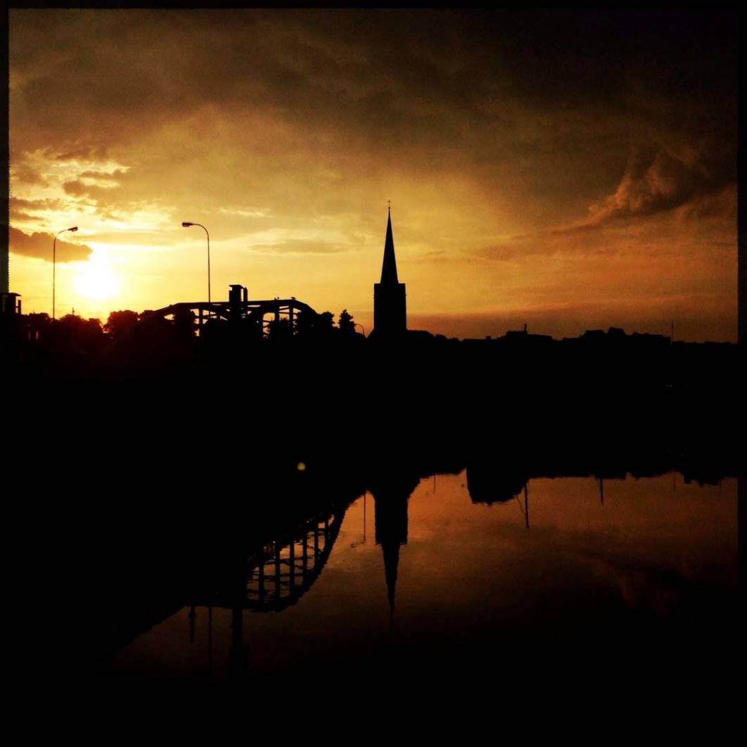 30 Incredible iPhone Photos Taken At Golden Hour