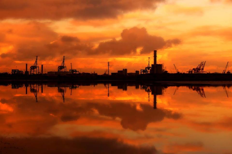 How To Edit Digital Camera Photos Using iPhone Apps