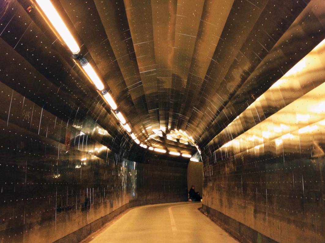 How To Use Leading Lines To Create Powerful iPhone Photos