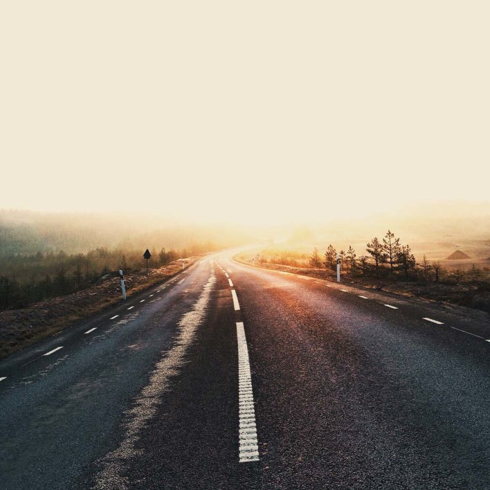 How To Use Leading Lines To Create Powerful iPhone Photos