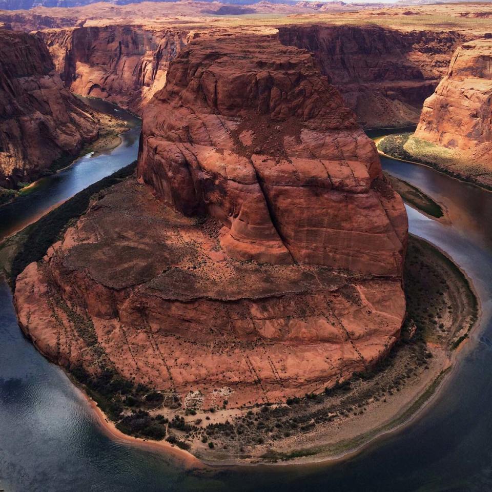 How Andrew Hector Takes Stunning iPhone Landscape Photos