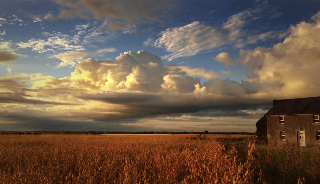 How To Capture Dramatic Skies In Your iPhone Photos