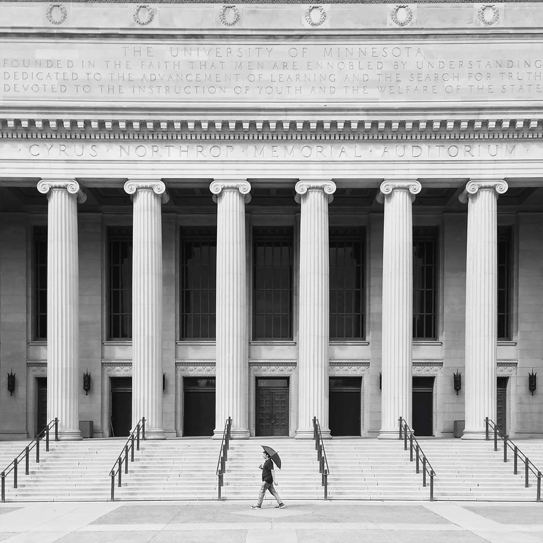 How Eric Mueller Takes Incredible Photos With His iPhone