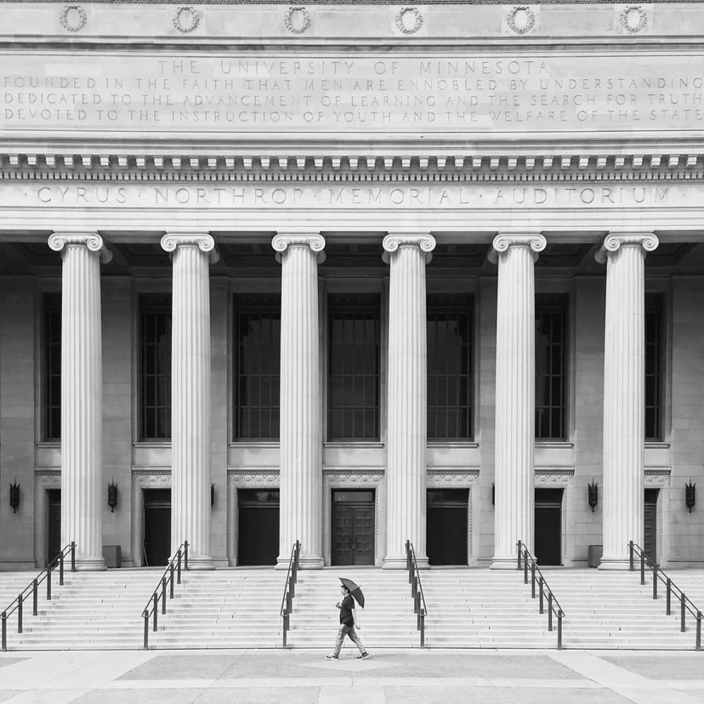 How Eric Mueller Takes Incredible Photos With His iPhone